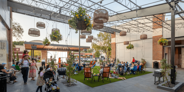 The Plaza - Avenue East Cobb